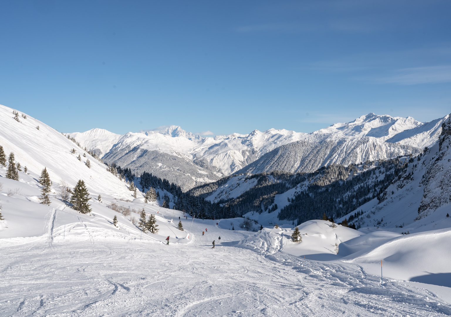 French Ski Resorts | Where to ski in France | F&P Travel